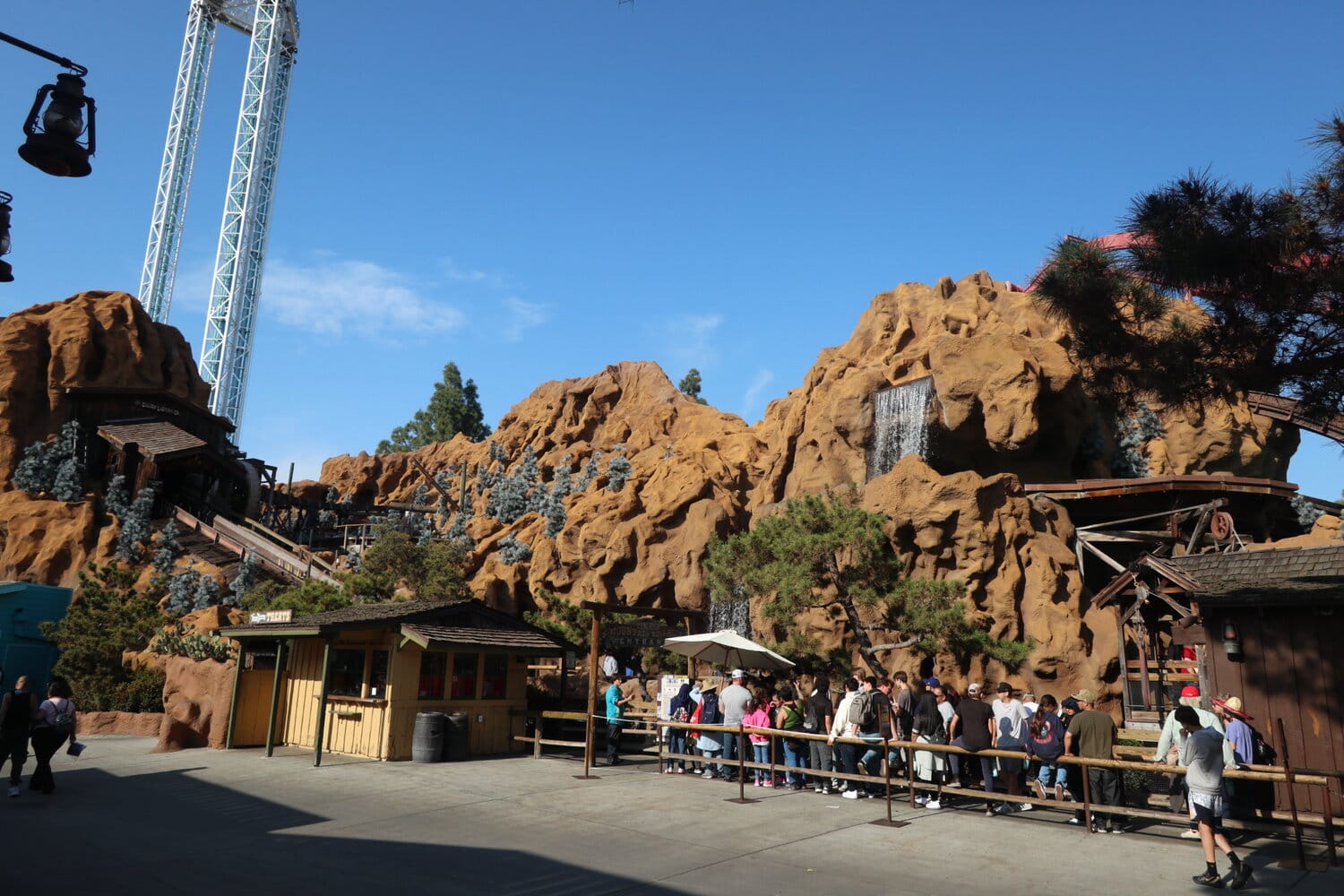 Log Ride Knotts Berry Farm