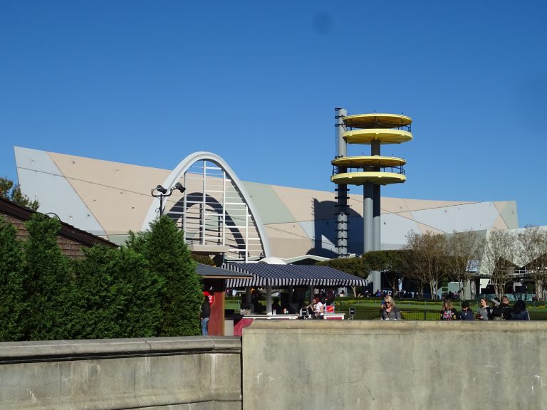 Milestone for Universal Studios Florida's Men in Black ride – DRdb