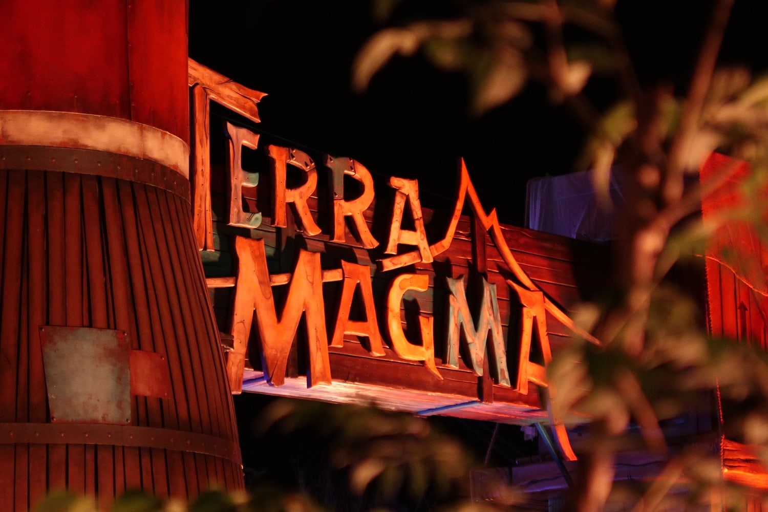 Report: Discovering Terra Magma, the mysterious volcano at ...