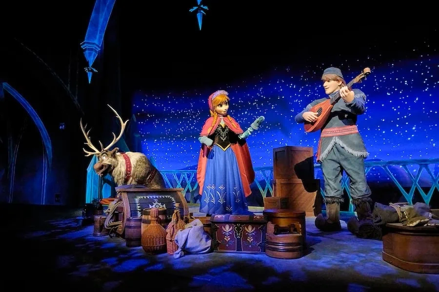 World of Frozen opens to general public at Hong Kong Disneyland – DRdb