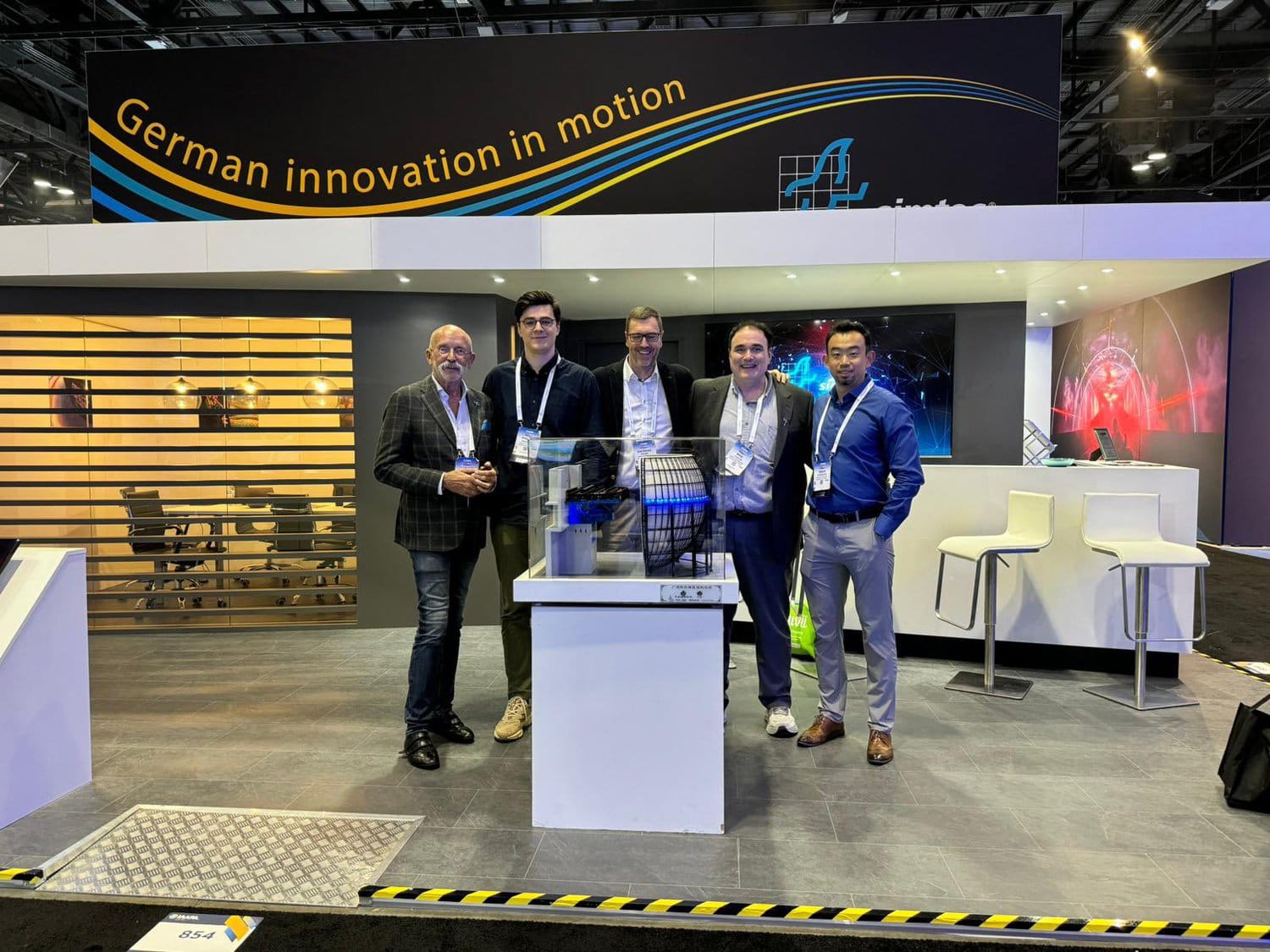 Simtec Systems celebrates establishment of North American subsidiary – DRdb