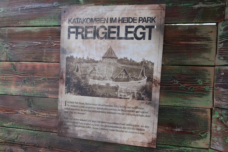 Report: Taking the catacombs tour at Dämonen Gruft, Heide Park's new ...